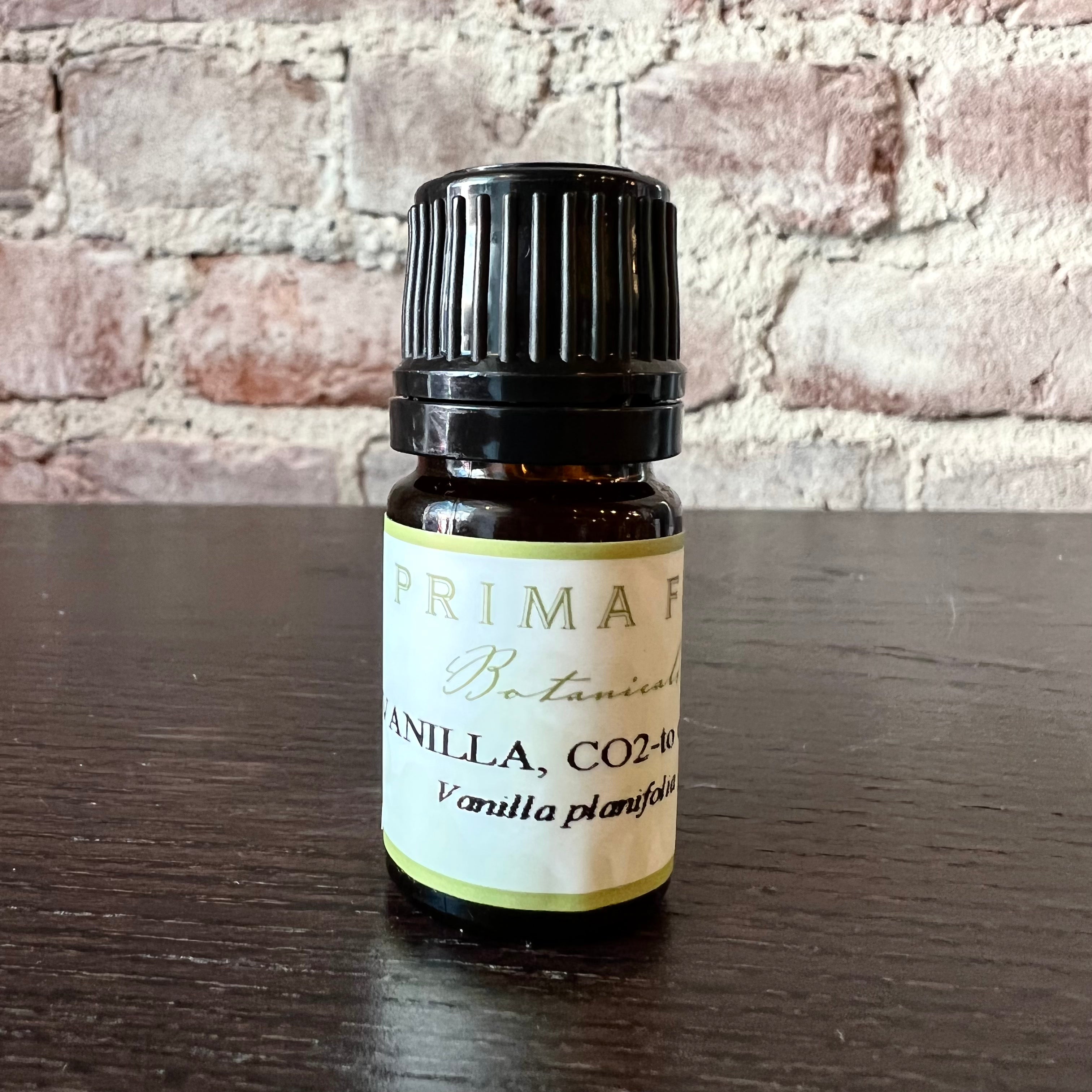 Vanilla, CO2 - to extract 26% 1/6oz – Makes Scents